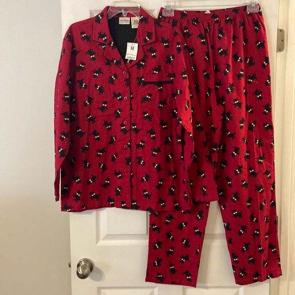 delicates | Intimates & Sleepwear | Pajama Set Size M Brand New With ...
